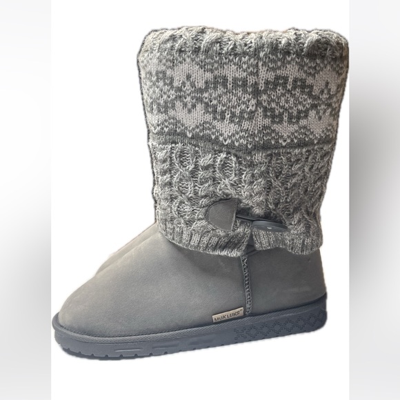 Muk Luks | Shoes | Mukluks Womens Janie Slipper Boots Light Gray Hard ...